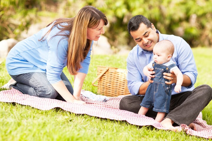 Benefits of Doing Picnics - Imperfectly Perfect Mama
